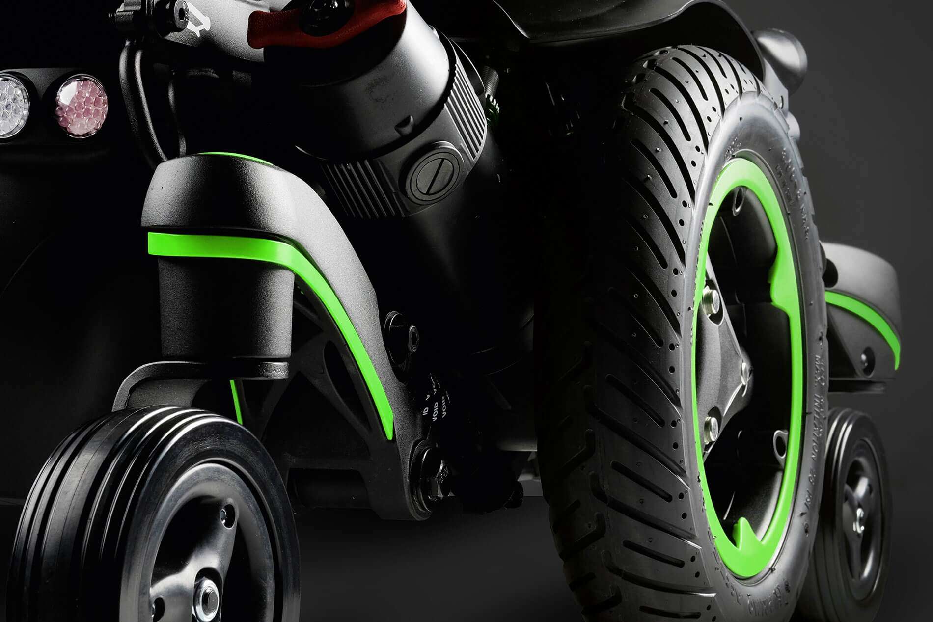 QUICKIE Q700 M SEDEO PRO Powered Wheelchair | Sunrise Medical